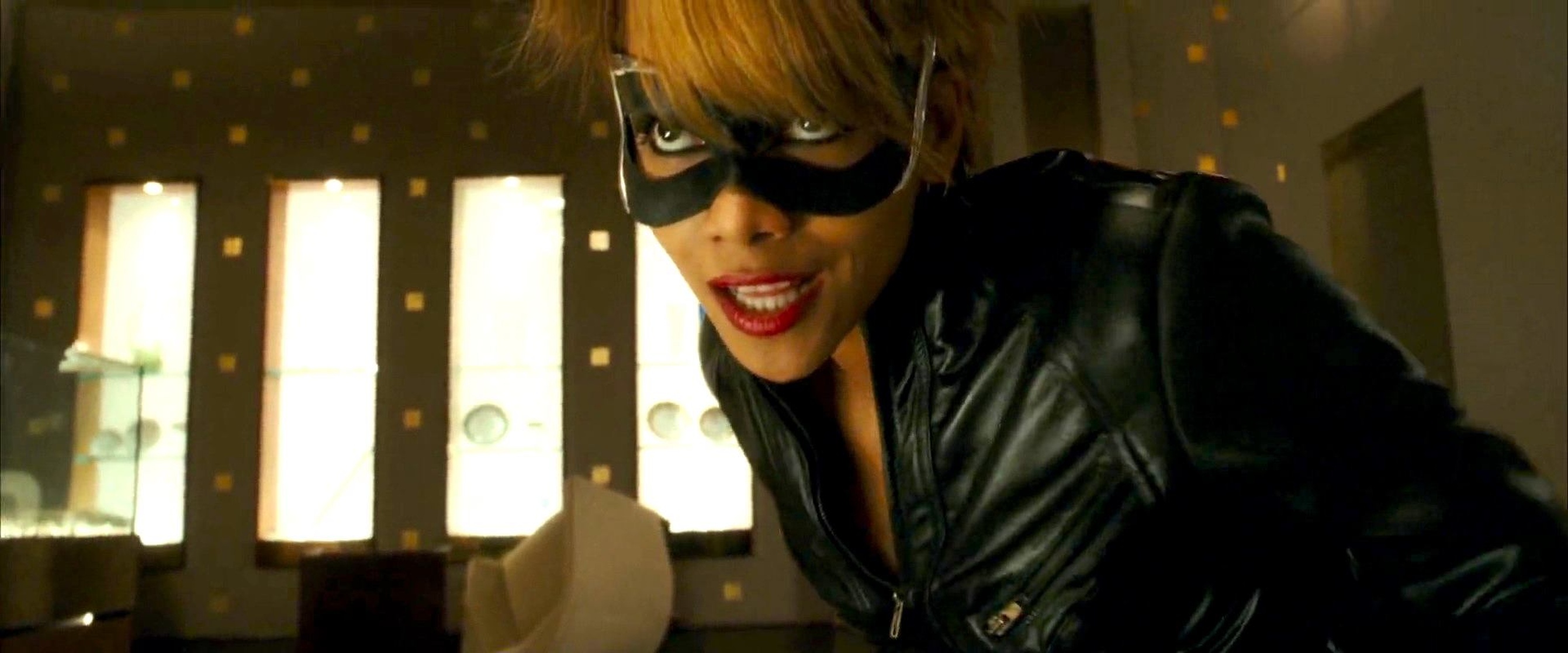 Picture of Patience Phillips [Catwoman] (duplicate)